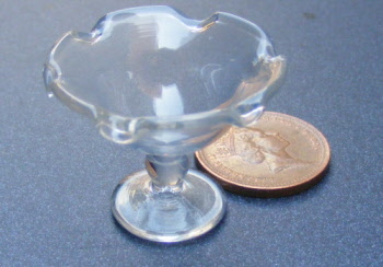 Dolls House Miniature Hand Made Glass Items